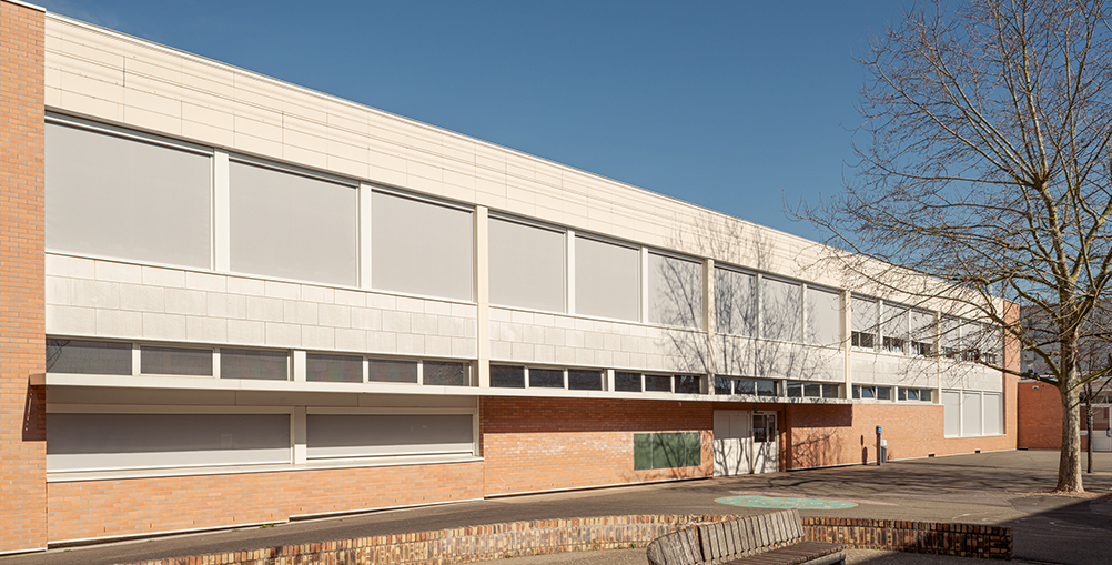 École Ronsard : tissus Transparent Sunscreen Mermet
